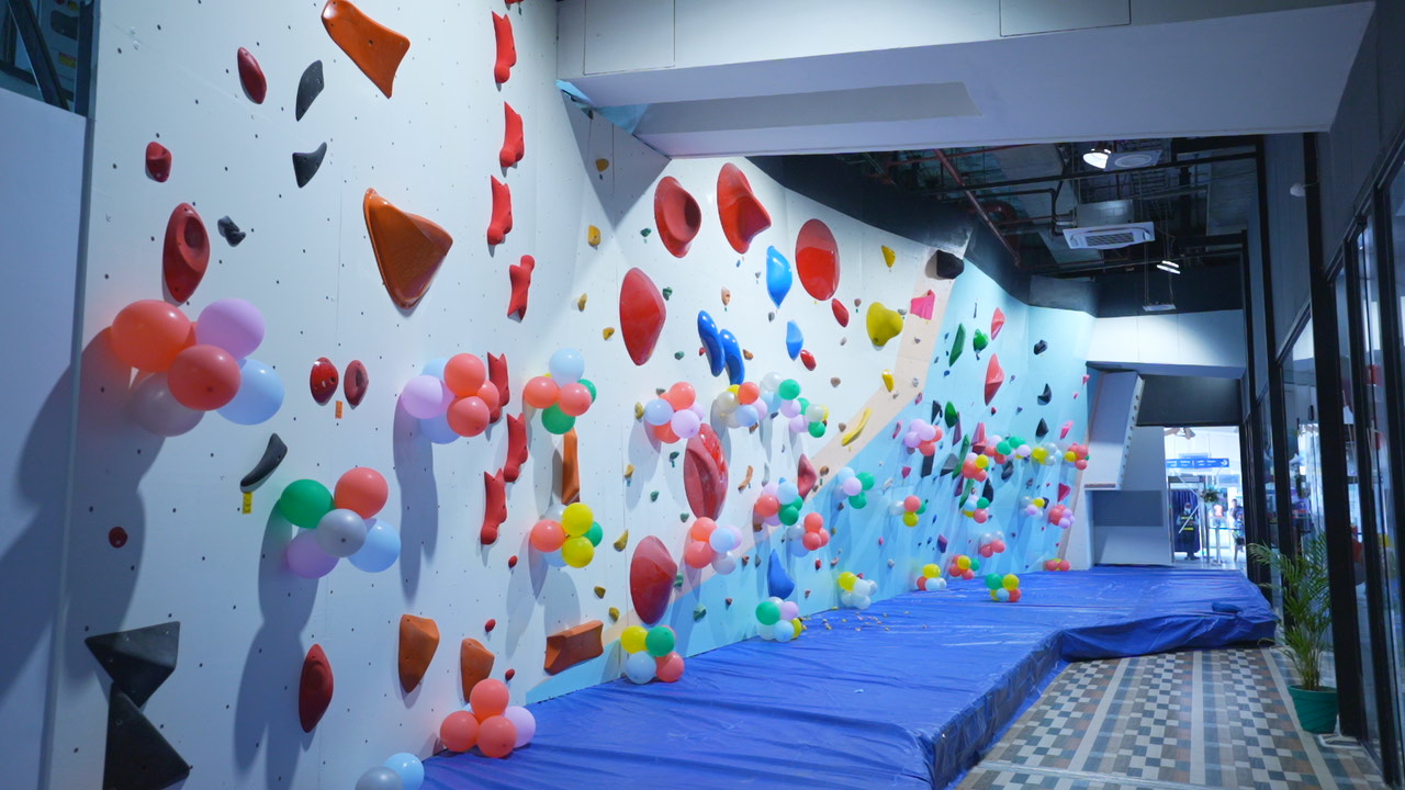 Crag Studio: Premier Rock Climbing and Fitness Hub in Hyderabad